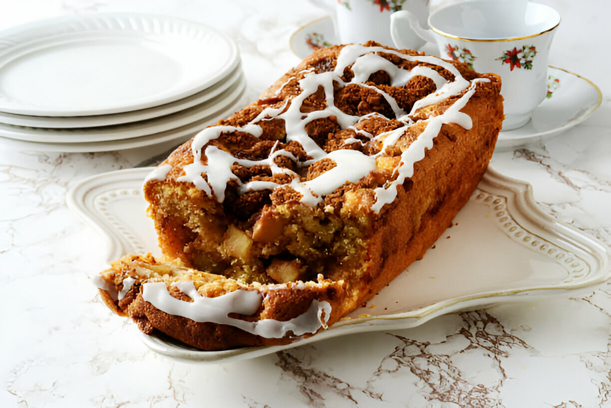 Cinnamon Swirl Apple Fritter Bread: A Delicious Recipe Guide