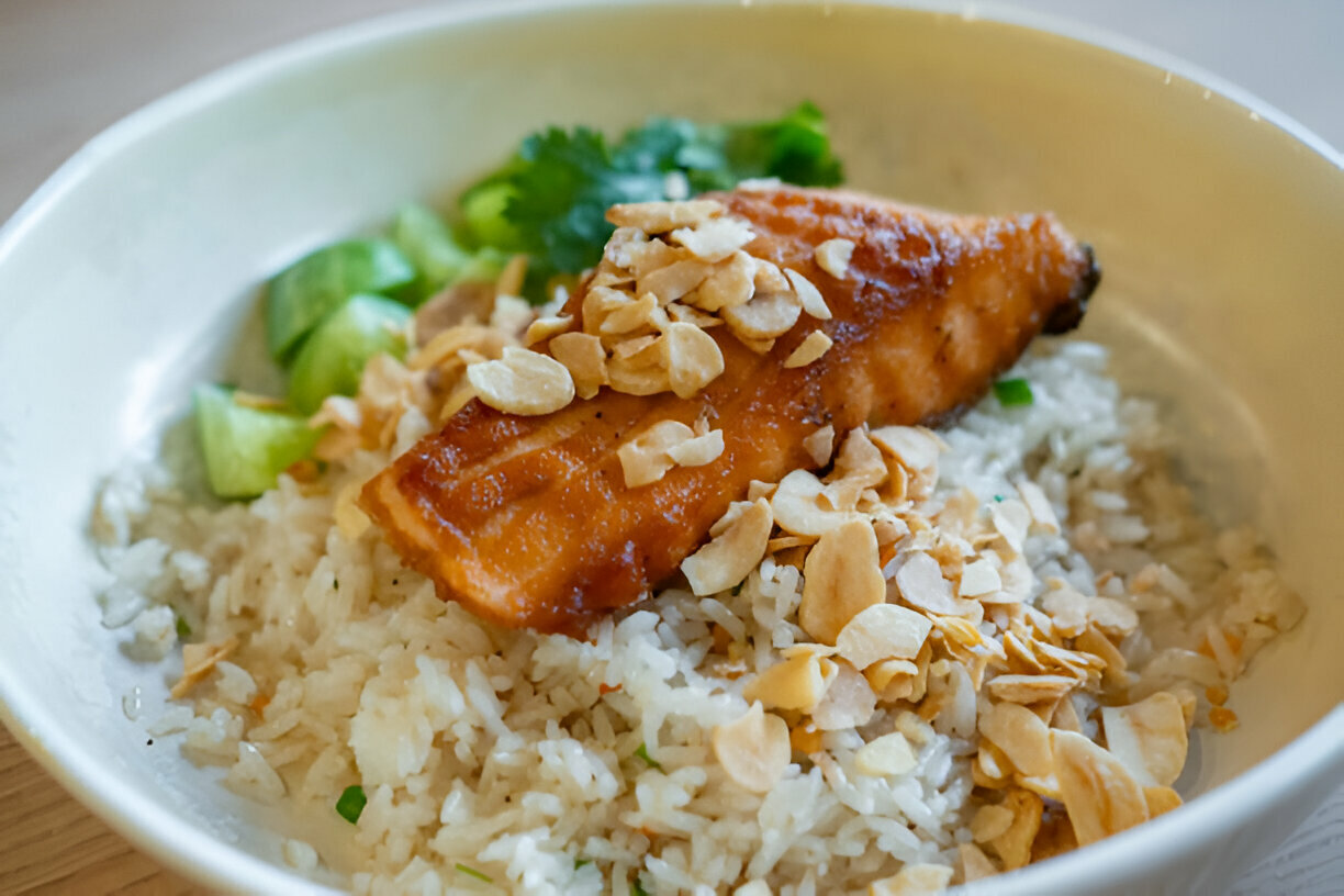Crispy Salmon & Rice Bowl: A Healthy Delight Recipe Guide