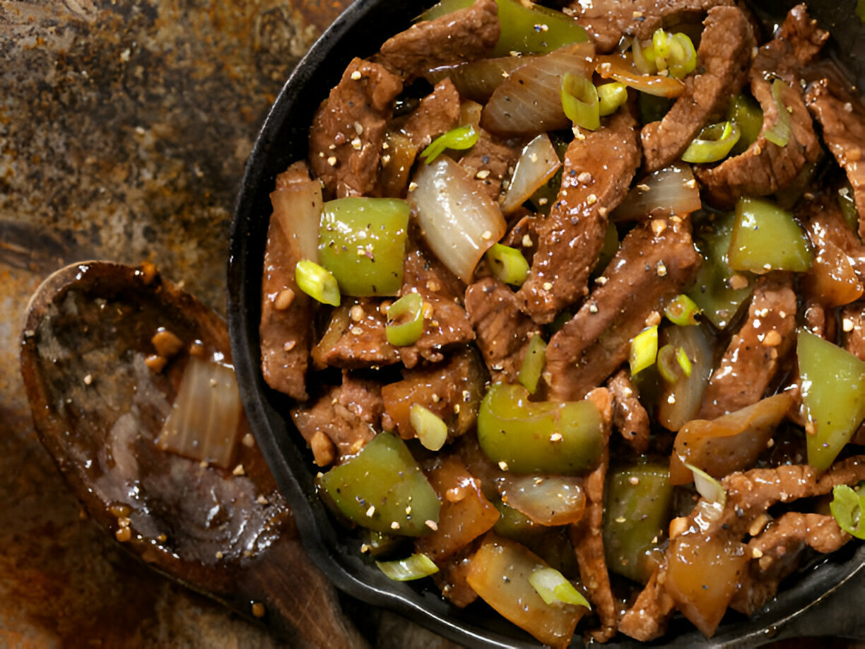 Sizzling Chinese Pepper Steak with Onions Recipe Guide